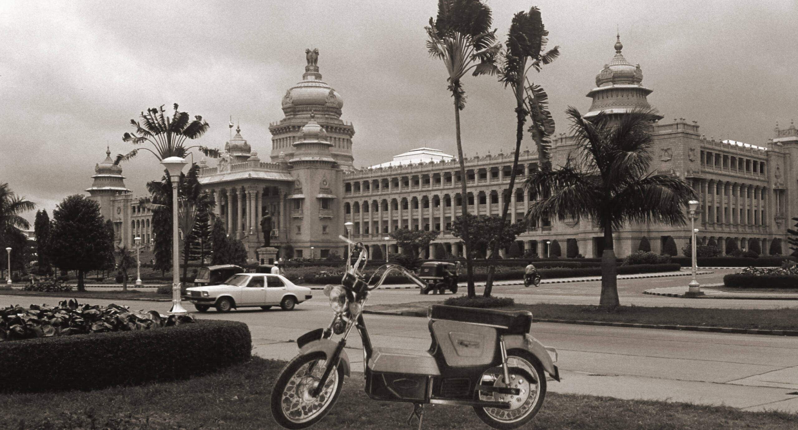 Bengaluru.com | Electrona 24 - We built an EV in 1981!